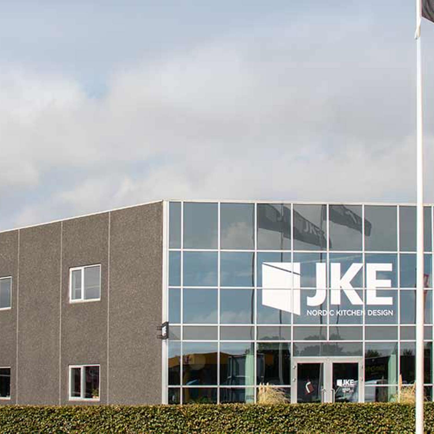 Job hos JKE? | Se vores ledige stillinger her.